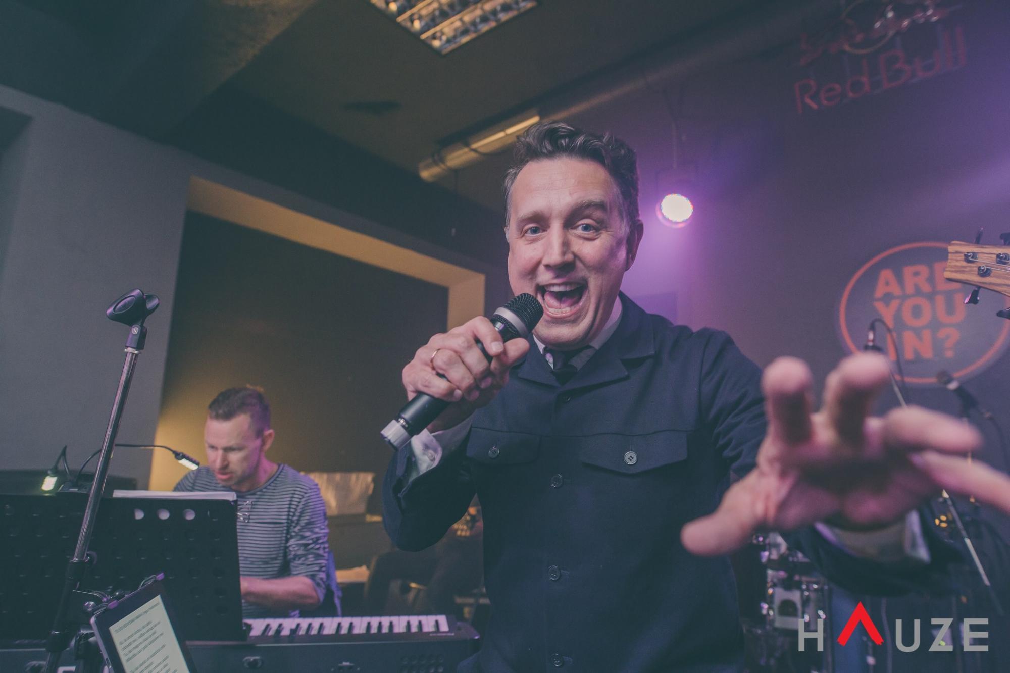 Normunds Rutulis dodas minītūrē, lai iepazīstinātu klausītājus ar sava ...